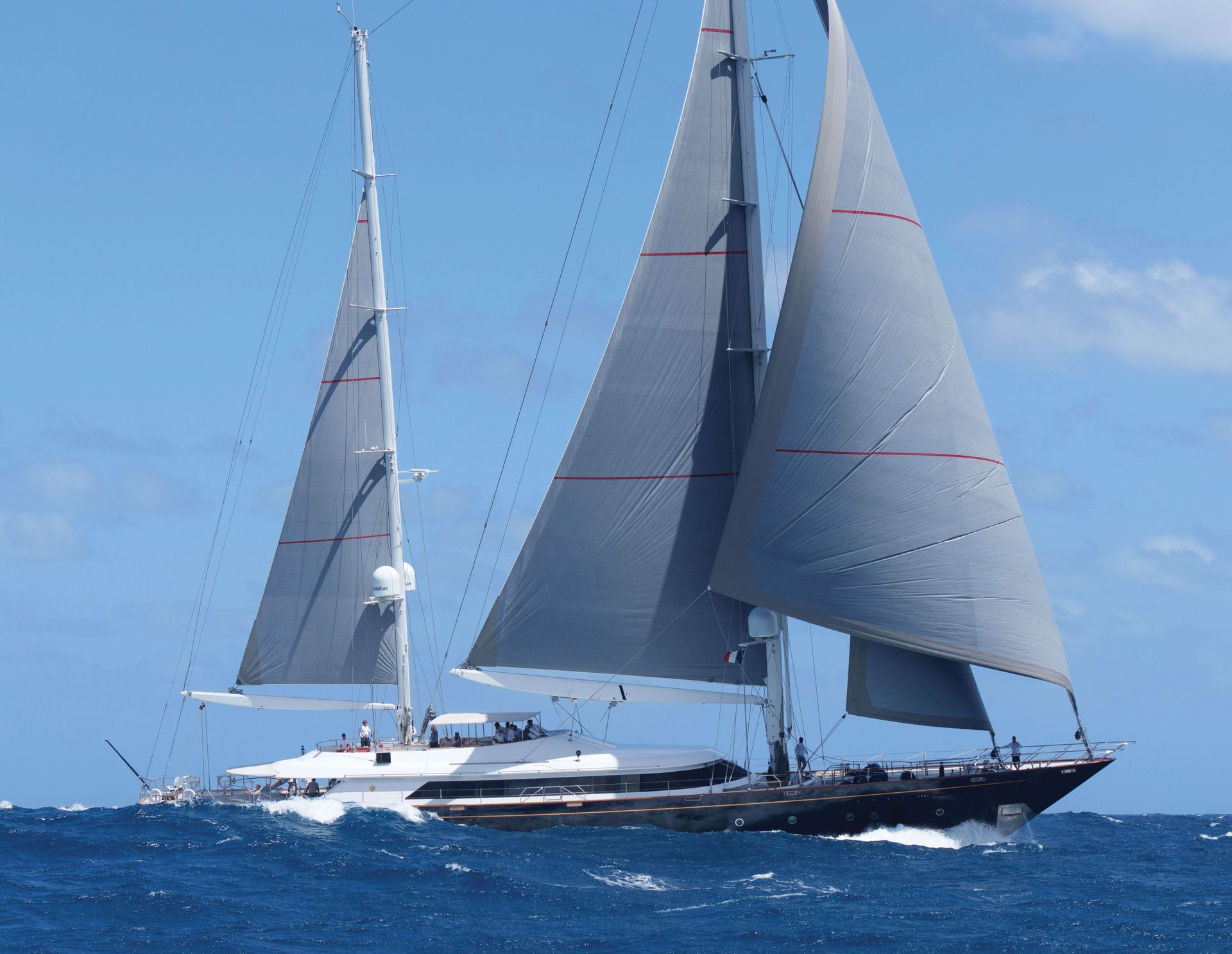 Almyra II yacht (Perini Navi, 49.8m, 2000)